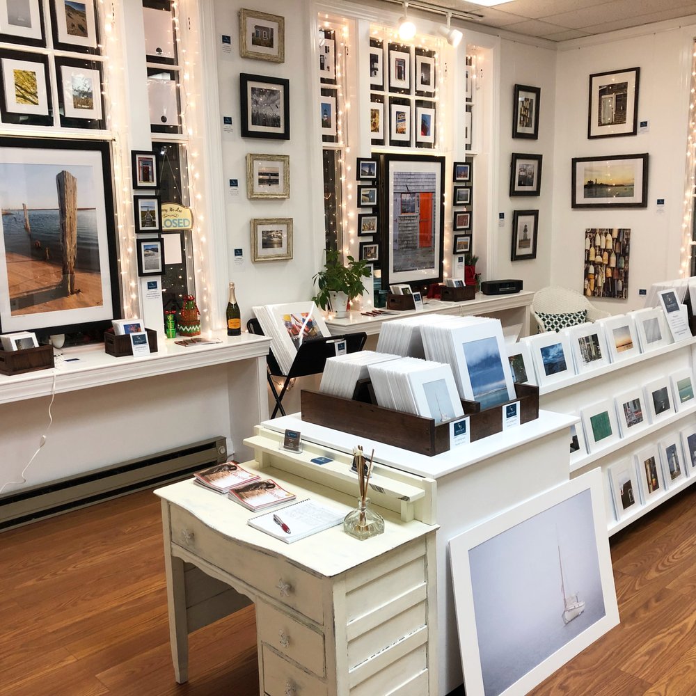 Custom Framing Business and Gallery for Sale | Commercial Realty Advisors